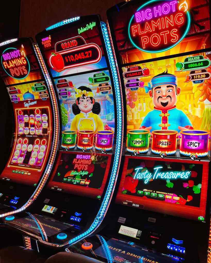 Big Hot Flaming Pots: A Land-Based Sensation Goes Online